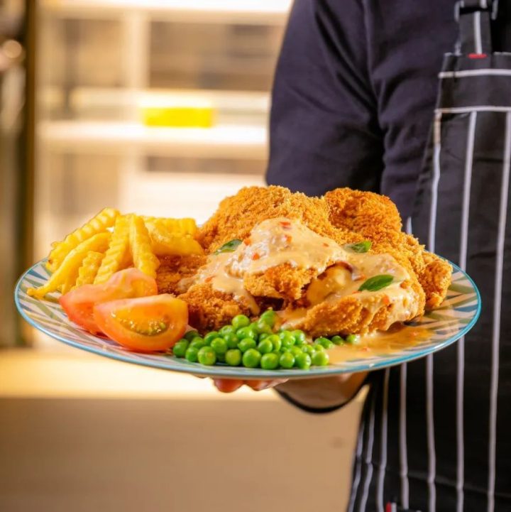 7 Restaurants You Need To Try At Suria KLCC’s Signature’s Food Court ...